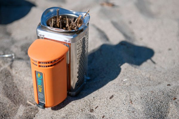 Gear Review: BioLite CampStove | REI Co-op Journal