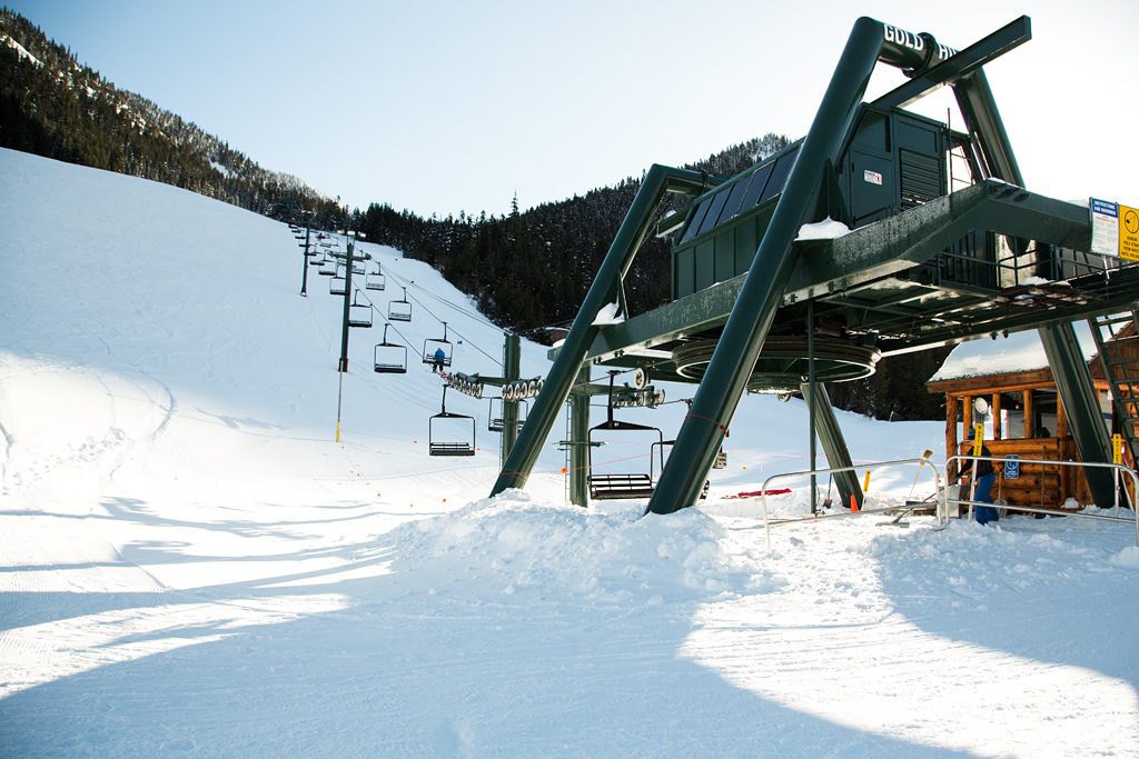 12 Tips & Hacks for the Ski Resort | REI Co-op Journal