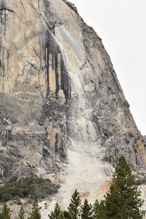 The Surprising Frequency of Rockfall in Yosemite National Park | REI Co ...