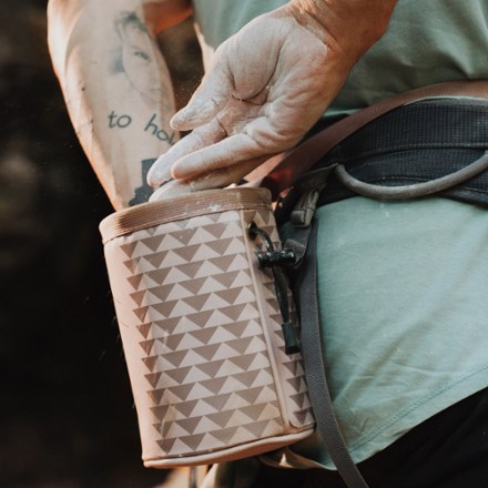 Climbing Chalk & Chalk Bags | REI Co-op