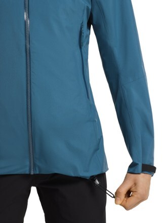 Arc'teryx Women's Hiking Jackets | REI Co-op