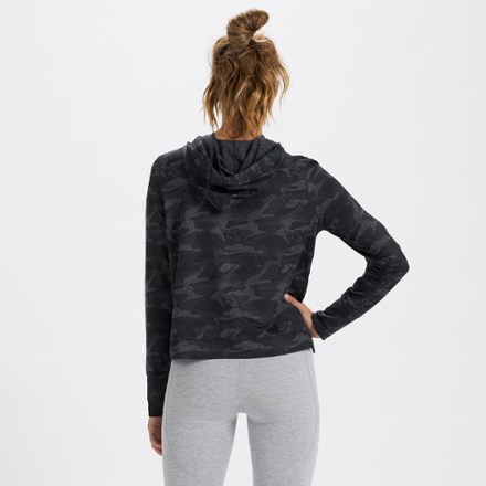 Vuori Halo Essential Hoodie - Women's | REI Co-op