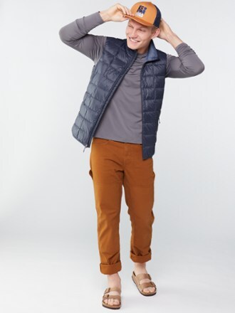 Men's Outdoor Vests: Lightweight, Puffer, Fleece & Hooded | REI Co-op