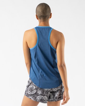 rabbit Women's Clothing | REI Co-op