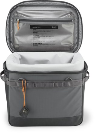 Soft-sided Coolers & Cooler Tote Bags | REI Co-op